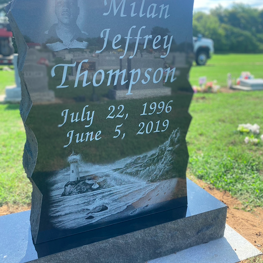 Christian Memorials & Signs | Dexter, MO